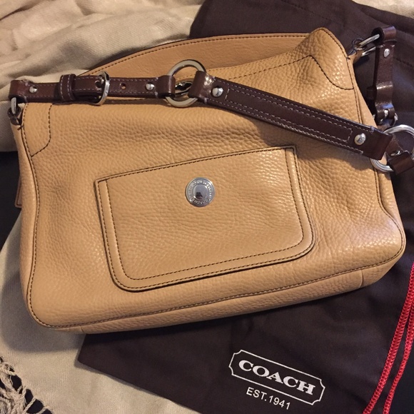 Coach | Bags | Authentic Coach Leather Purse Tan | Poshmark